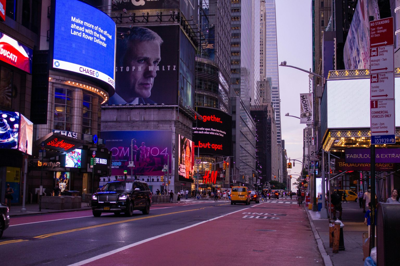 Impactful Marketing with Digital Signage - Digital Hill Multimedia, Inc.